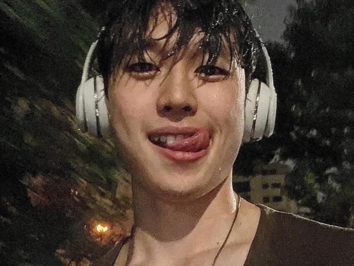 周六嘎鮮肉｜魅惑眾生的狐狸相！有初戀感的韓國校園男神：富士 | GagaTai 嘎嘎台